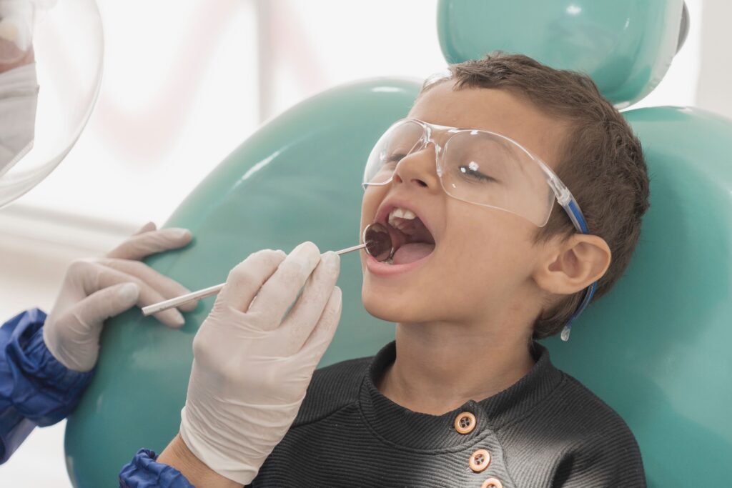 Pediatric Dentist vs. Family Dentist: Does it Matter Where I Take My ...